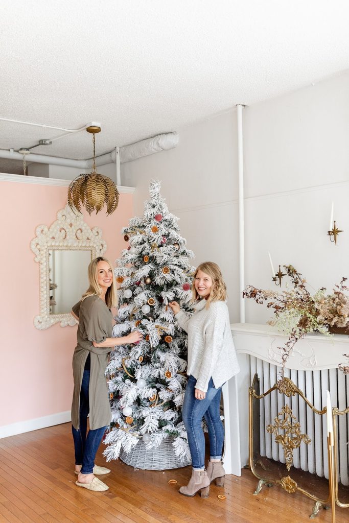 10 Strategic Social Media Holiday Post Ideas For Entrepreneurs